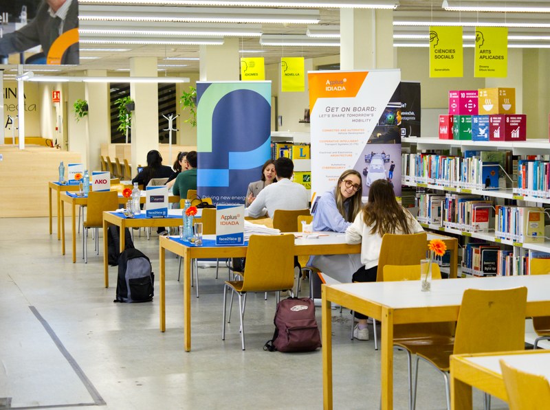 Escola Politècnica Superior d'Enginyeria de Vilanova i la Geltrú ...